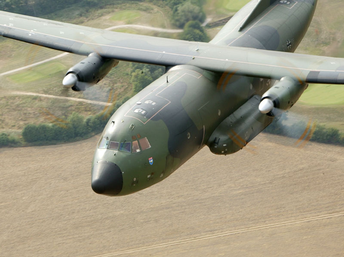 German Transall aircraft deploying to Northern Iraq